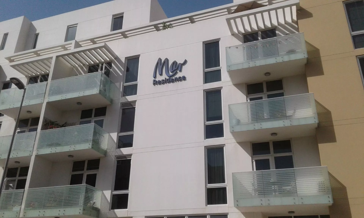 Mar Residence By None